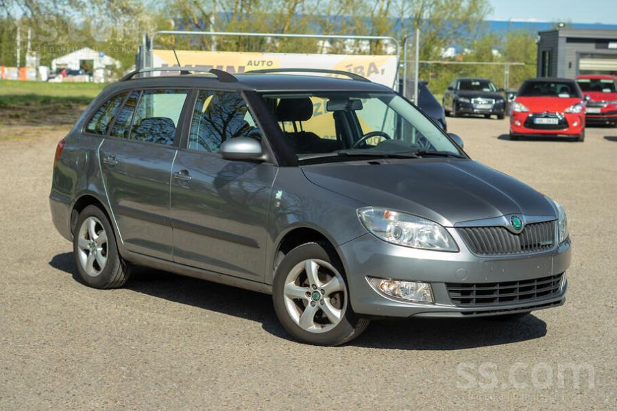 Pelēks Skoda Fabia 2012 Liepāja, ar dzinēja tilpumu 1.20 L un nobraukumu 295 tūkst. km par 850 €, foto 5 vietnē AUTOMOTO.COM.LV