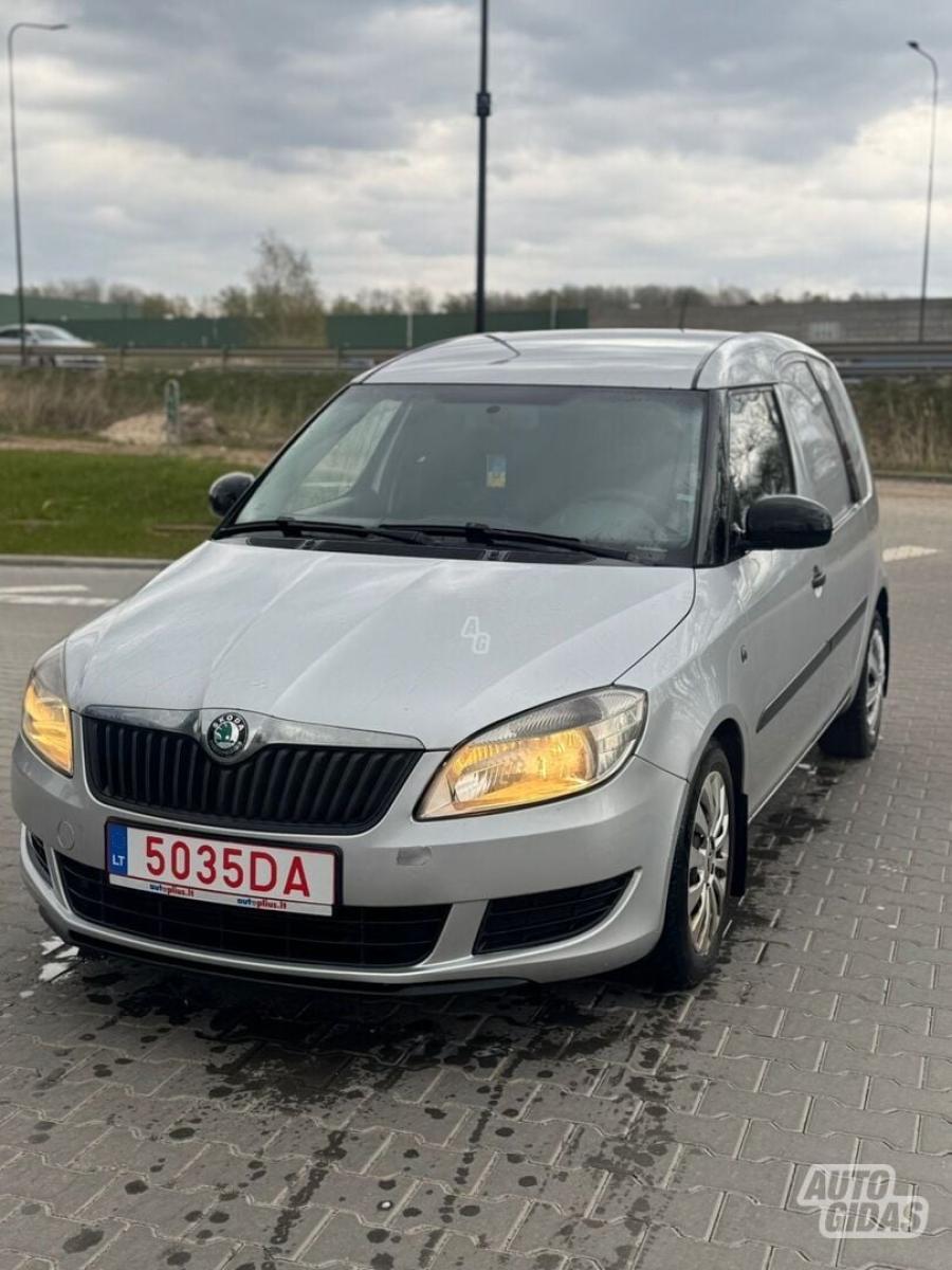Pelēks Skoda Fabia 2012 Kauņa, ar dzinēja tilpumu 1.20 L un nobraukumu 203 tūkst. km par 1300 €, foto 4 vietnē AUTOMOTO.COM.LV