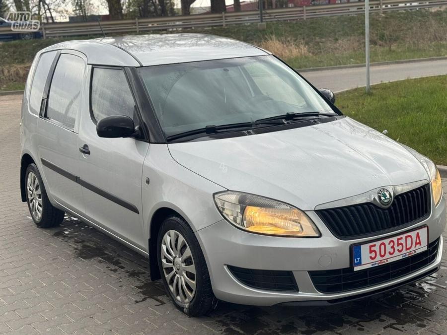 Pelēks Skoda Fabia 2012 Kauņa, ar dzinēja tilpumu 1.20 L un nobraukumu 203 tūkst. km par 1300 €, foto 5 vietnē AUTOMOTO.COM.LV