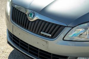 Grey Skoda Fabia 2012 in Riga, with an engine capacity of 1.20 L and mileage of 295 thousand km for 3950 €, photo 8 on AUTOMOTO.COM.LV