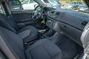 Grey Skoda Fabia 2012 in Riga, with an engine capacity of 1.20 L and mileage of 295 thousand km for 3950 €, photo 15 on AUTOMOTO.COM.LV