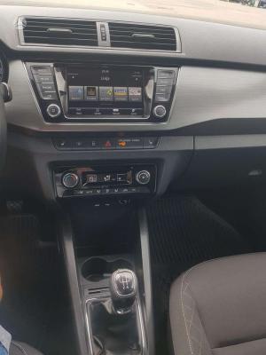 Pelēks Skoda Fabia 2015 Marijampole, ar dzinēja tilpumu 1.60 L un nobraukumu 223 tūkst. km par 5550 €, foto 10 vietnē AUTOMOTO.COM.LV
