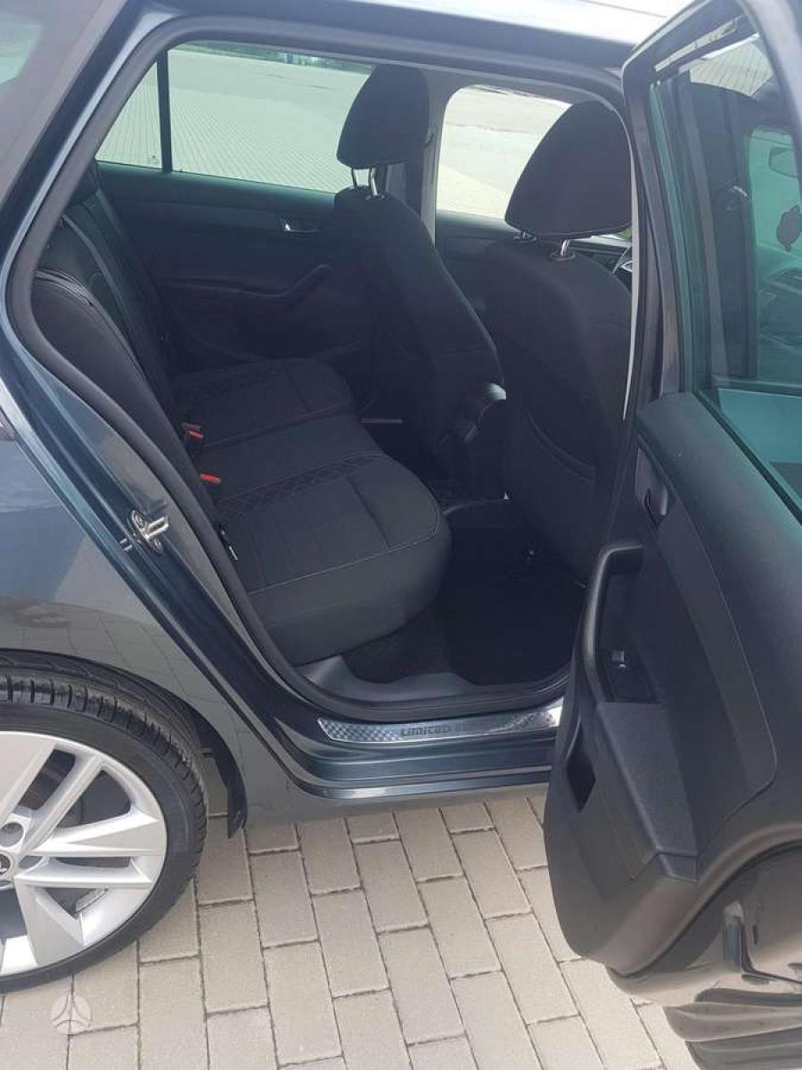Pelēks Skoda Fabia 2015 Marijampole, ar dzinēja tilpumu 1.60 L un nobraukumu 223 tūkst. km par 5550 €, foto 14 vietnē AUTOMOTO.COM.LV