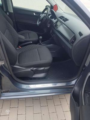 Pelēks Skoda Fabia 2015 Marijampole, ar dzinēja tilpumu 1.60 L un nobraukumu 223 tūkst. km par 5550 €, foto 15 vietnē AUTOMOTO.COM.LV