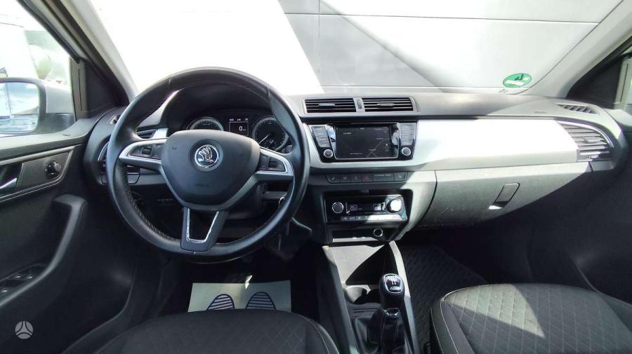 Grey Skoda Fabia 2015 in Kaunas, with an engine capacity of 1.42 L and mileage of 248 thousand km for 5550 €, photo 13 on AUTOMOTO.COM.LV