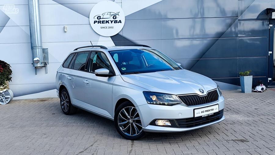 Grey Skoda Fabia 2015 in Ramuciai, with an engine capacity of 1.40 L and mileage of 248 thousand km for 5550 €, photo 1 on AUTOMOTO.COM.LV