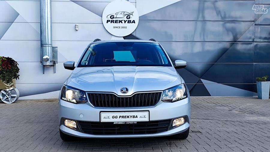 Grey Skoda Fabia 2015 in Ramuciai, with an engine capacity of 1.40 L and mileage of 248 thousand km for 5550 €, photo 4 on AUTOMOTO.COM.LV