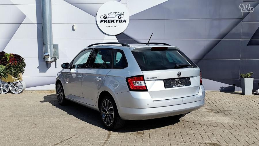 Grey Skoda Fabia 2015 in Ramuciai, with an engine capacity of 1.40 L and mileage of 248 thousand km for 5550 €, photo 8 on AUTOMOTO.COM.LV
