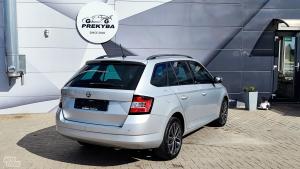 Grey Skoda Fabia 2015 in Ramuciai, with an engine capacity of 1.40 L and mileage of 248 thousand km for 5550 €, photo 10 on AUTOMOTO.COM.LV