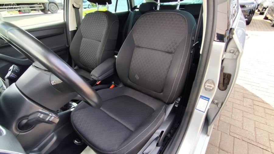 Grey Skoda Fabia 2015 in Ramuciai, with an engine capacity of 1.40 L and mileage of 248 thousand km for 5550 €, photo 16 on AUTOMOTO.COM.LV