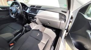 Grey Skoda Fabia 2015 in Ramuciai, with an engine capacity of 1.40 L and mileage of 248 thousand km for 5550 €, photo 17 on AUTOMOTO.COM.LV