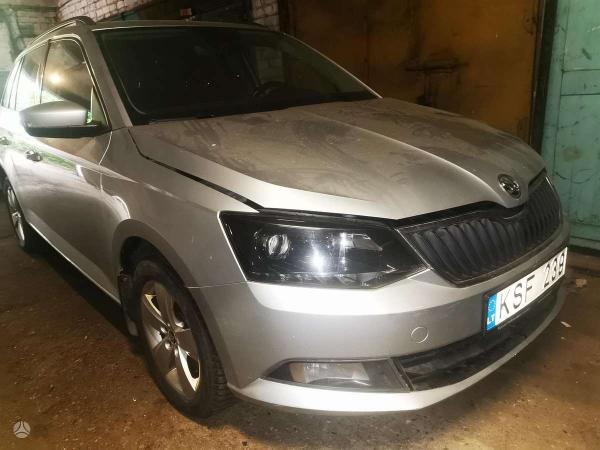 Pelēks Skoda Fabia 2015 Šalčininkai, ar dzinēja tilpumu 1.42 L un nobraukumu 235 tūkst. km par 2100 €, foto 1 vietnē AUTOMOTO.COM.LV