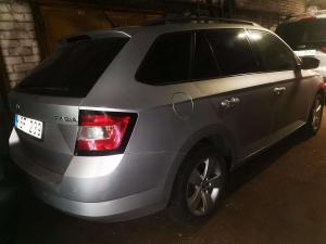 Pelēks Skoda Fabia 2015 Šalčininkai, ar dzinēja tilpumu 1.42 L un nobraukumu 235 tūkst. km par 2100 €, foto 3 vietnē AUTOMOTO.COM.LV