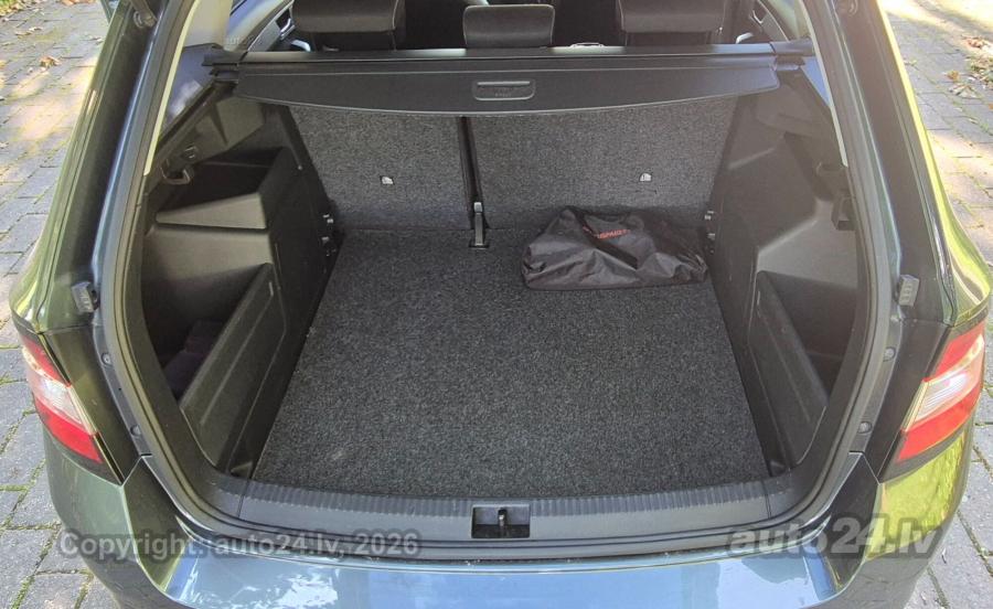 Pelēks Skoda Fabia 2015 Tallina, ar dzinēja tilpumu 1.20 L un nobraukumu 169 tūkst. km par 5999 €, foto 18 vietnē AUTOMOTO.COM.LV