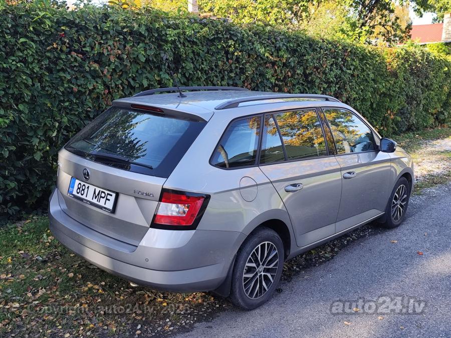 Grey Skoda Fabia 2015 in Tartu, with an engine capacity of 1.20 L and mileage of 229 thousand km for 6490 €, photo 7 on AUTOMOTO.COM.LV