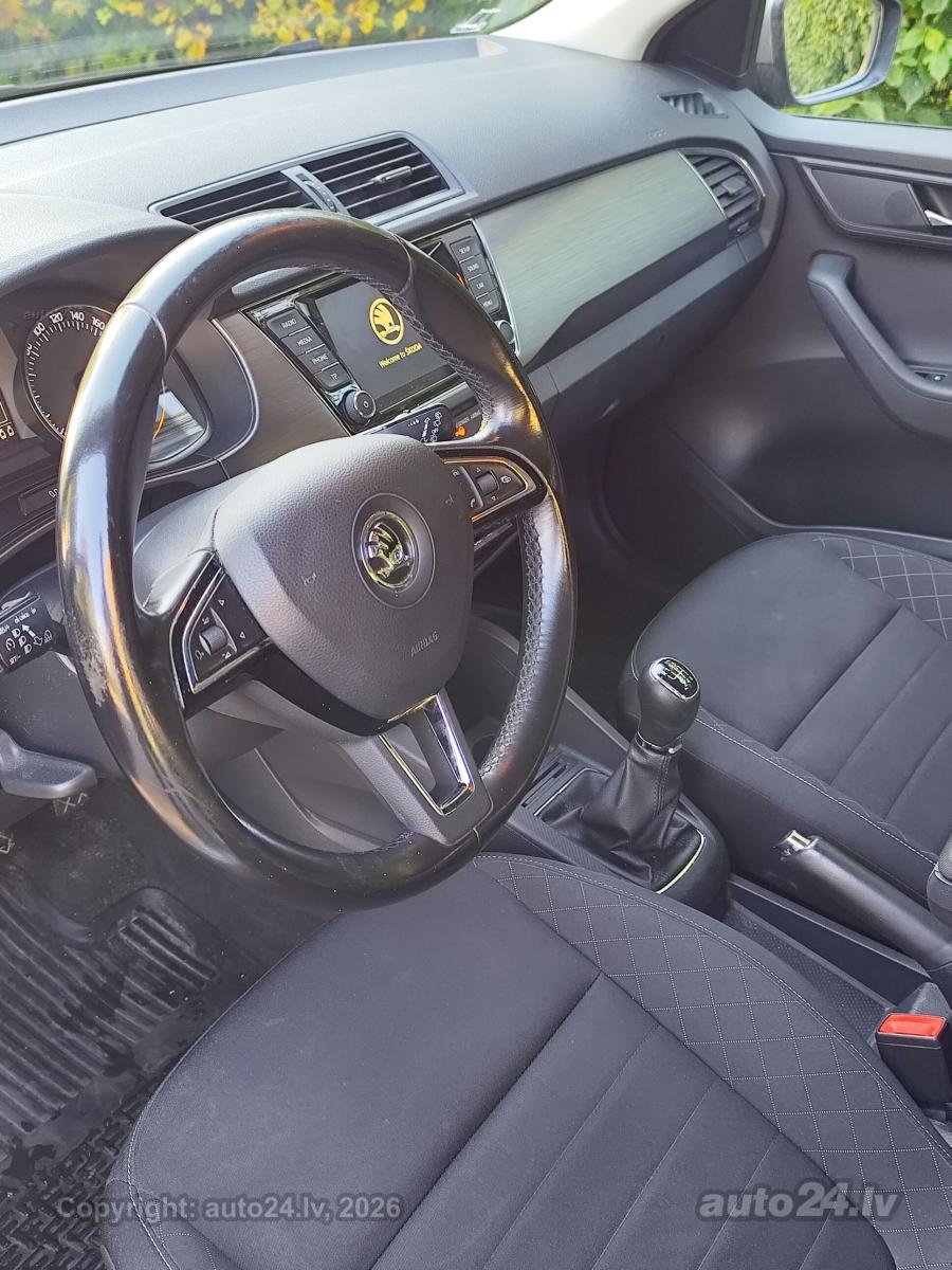 Grey Skoda Fabia 2015 in Tartu, with an engine capacity of 1.20 L and mileage of 229 thousand km for 6490 €, photo 8 on AUTOMOTO.COM.LV