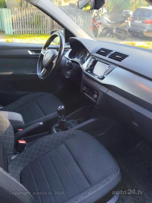 Grey Skoda Fabia 2015 in Tartu, with an engine capacity of 1.20 L and mileage of 229 thousand km for 6490 €, photo 10 on AUTOMOTO.COM.LV