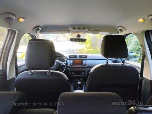 Grey Skoda Fabia 2015 in Tartu, with an engine capacity of 1.20 L and mileage of 229 thousand km for 6490 €, photo 11 on AUTOMOTO.COM.LV