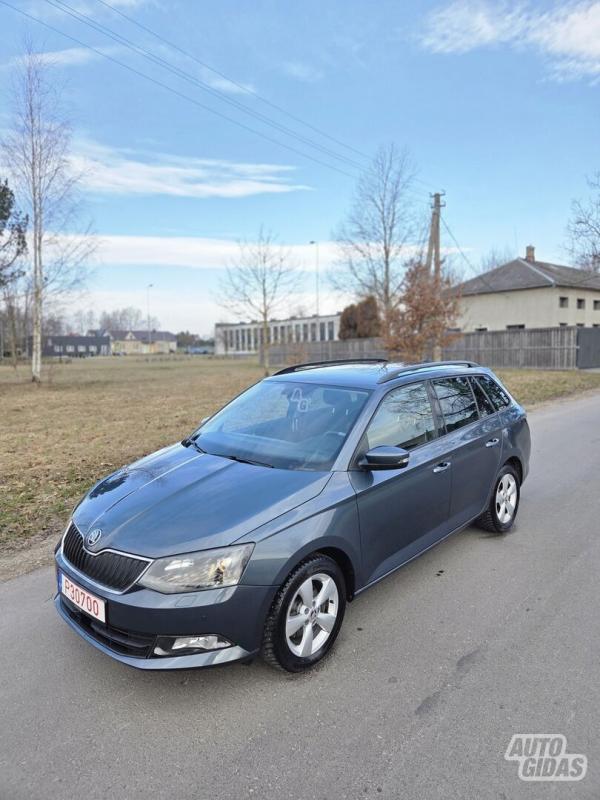 Grey Skoda Fabia 2016 in Plunge, with an engine capacity of 1.20 L and mileage of 74 thousand km for 6250 €, photo 2 on AUTOMOTO.COM.LV