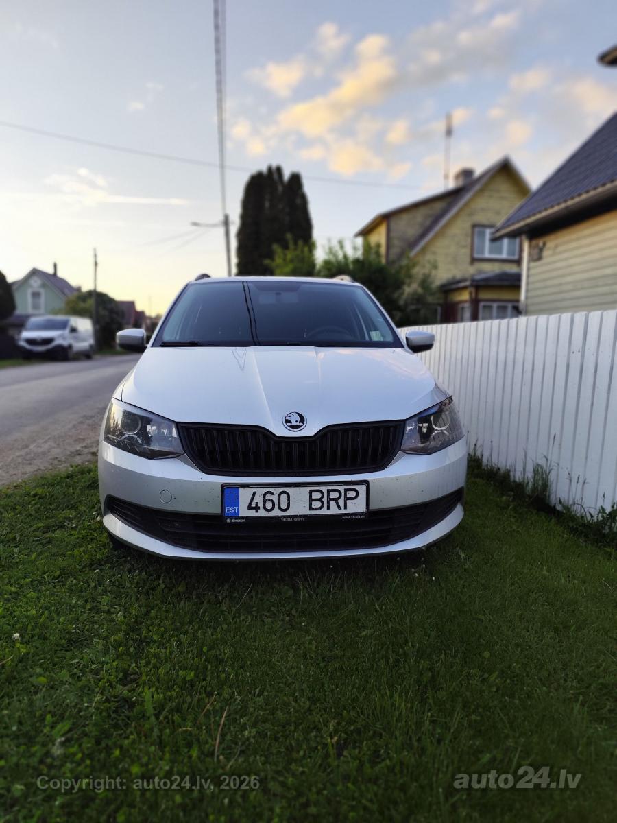 Pelēks Skoda Fabia 2016 Rakvere, ar dzinēja tilpumu 1.20 L un nobraukumu 205 tūkst. km par 5490 €, foto 1 vietnē AUTOMOTO.COM.LV