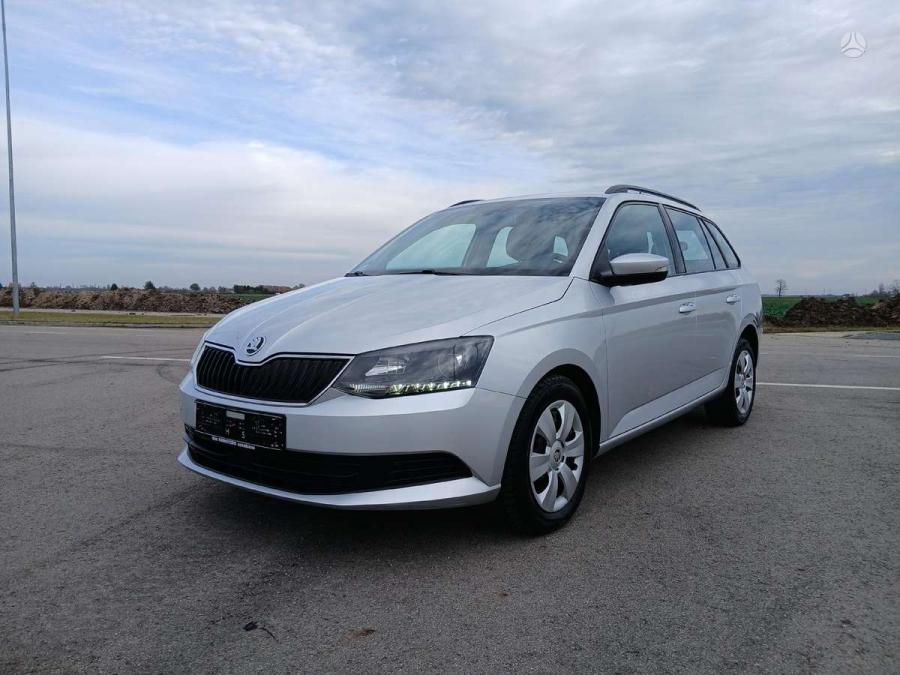 Pelēks Skoda Fabia 2017 Marijampole, ar dzinēja tilpumu 1.42 L un nobraukumu 116 tūkst. km par 6650 €, foto 12 vietnē AUTOMOTO.COM.LV