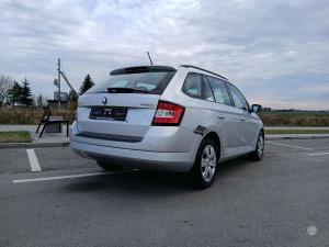 Pelēks Skoda Fabia 2017 Marijampole, ar dzinēja tilpumu 1.42 L un nobraukumu 116 tūkst. km par 6650 €, foto 13 vietnē AUTOMOTO.COM.LV