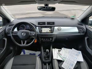 Pelēks Skoda Fabia 2017 Marijampole, ar dzinēja tilpumu 1.42 L un nobraukumu 116 tūkst. km par 6650 €, foto 22 vietnē AUTOMOTO.COM.LV