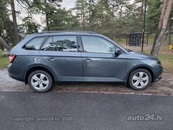 Grey Skoda Fabia 2017 in Tallinn, with an engine capacity of 1.20 L and mileage of 71 thousand km for 10500 €, photo 6 on AUTOMOTO.COM.LV