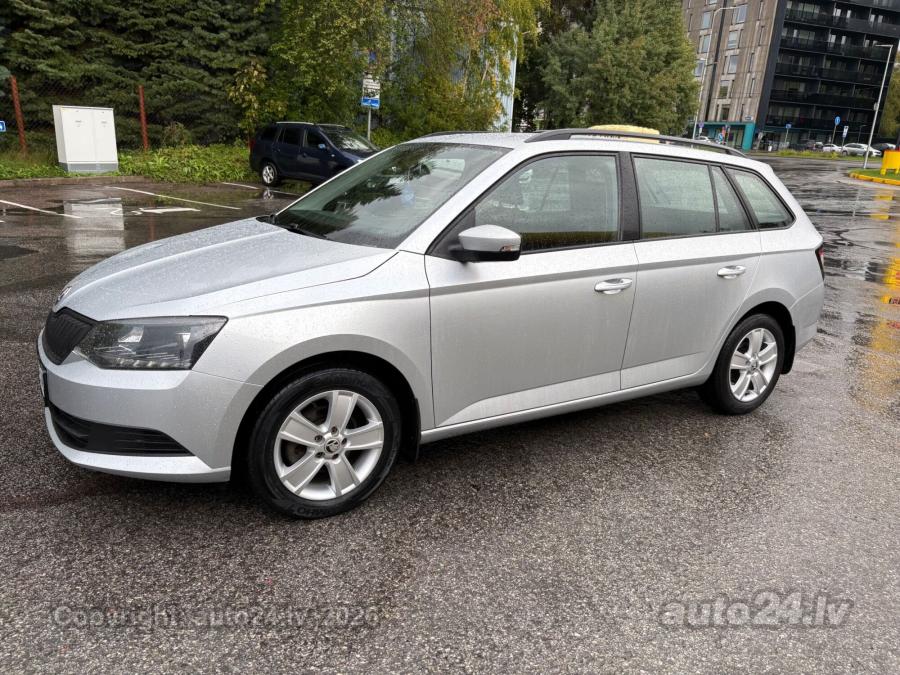 Pelēks Skoda Fabia 2017 Tallina, ar dzinēja tilpumu 1.00 L un nobraukumu 35 tūkst. km par 7500 €, foto 3 vietnē AUTOMOTO.COM.LV