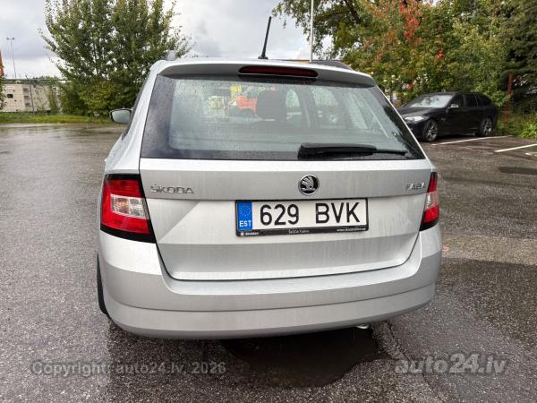 Grey Skoda Fabia 2017 in Tallinn, with an engine capacity of 1.00 L and mileage of 35 thousand km for 7500 €, photo 5 on AUTOMOTO.COM.LV