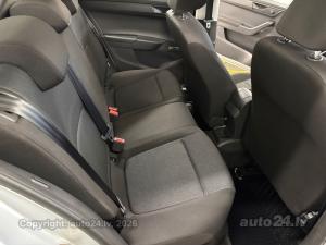 Pelēks Skoda Fabia 2017 Tallina, ar dzinēja tilpumu 1.00 L un nobraukumu 35 tūkst. km par 7500 €, foto 17 vietnē AUTOMOTO.COM.LV