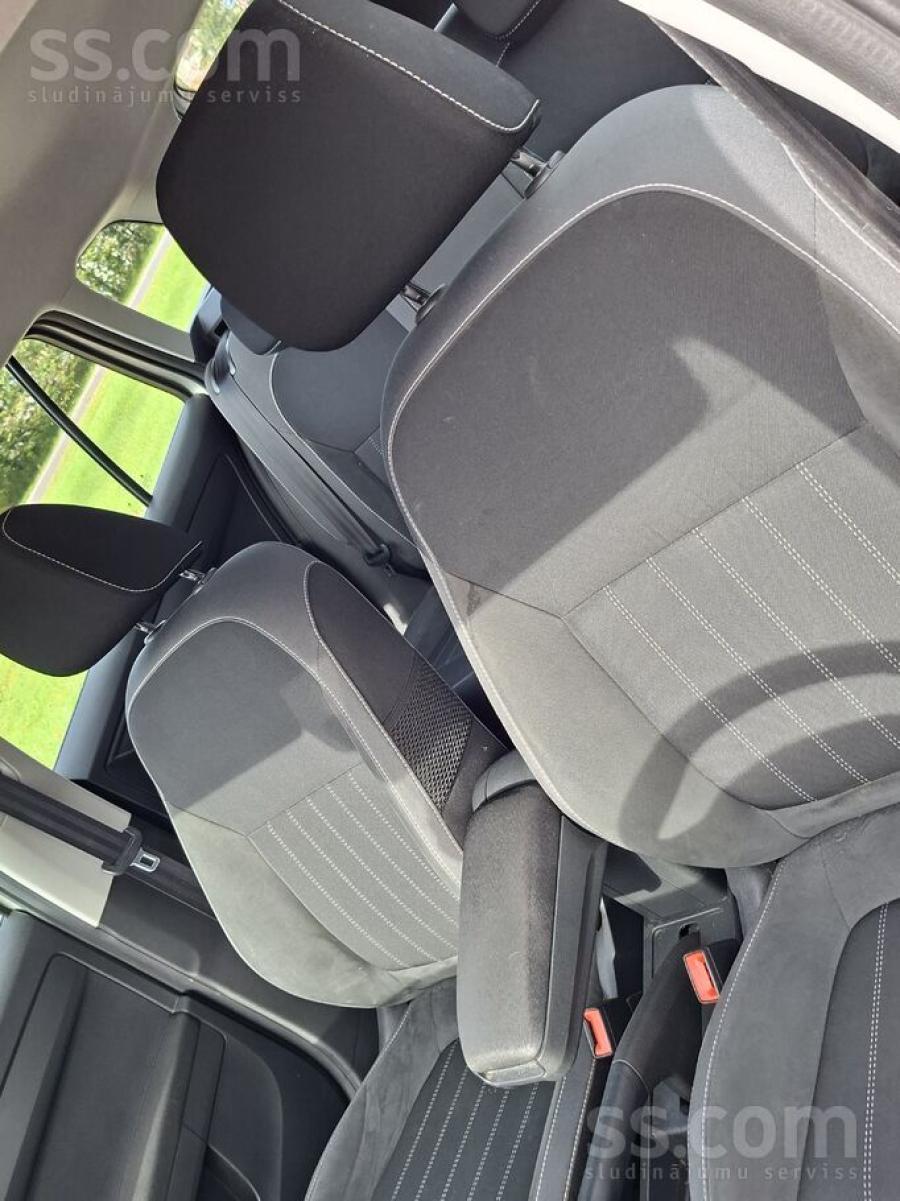 Grey Skoda Fabia 2018 in Riga, with an engine capacity of 1.00 L and mileage of 163 thousand km for 6700 €, photo 11 on AUTOMOTO.COM.LV