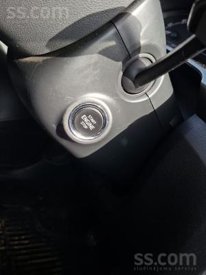 Grey Skoda Fabia 2018 in Riga, with an engine capacity of 1.00 L and mileage of 163 thousand km for 6700 €, photo 15 on AUTOMOTO.COM.LV