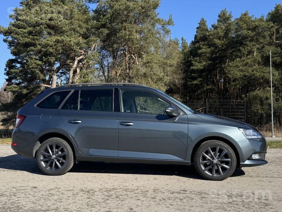Grey Skoda Fabia 2019 in Valmiera, with an engine capacity of 1.00 L and mileage of 174 thousand km for 8500 €, photo 4 on AUTOMOTO.COM.LV