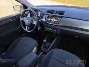 Grey Skoda Fabia 2019 in Valmiera, with an engine capacity of 1.00 L and mileage of 174 thousand km for 8500 €, photo 9 on AUTOMOTO.COM.LV