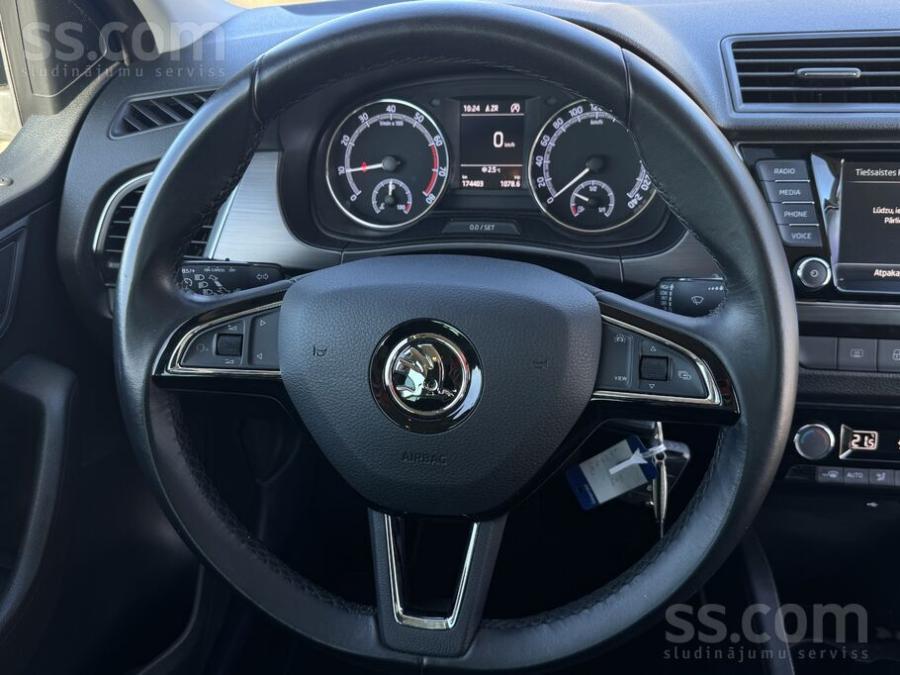 Grey Skoda Fabia 2019 in Valmiera, with an engine capacity of 1.00 L and mileage of 174 thousand km for 8500 €, photo 17 on AUTOMOTO.COM.LV