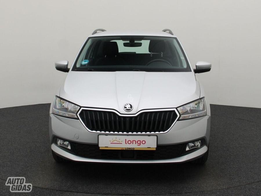 Grey Skoda Fabia 2019 in Vilnius, with an engine capacity of 1.00 L and mileage of 202 thousand km for 7099 €, photo 3 on AUTOMOTO.COM.LV