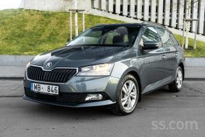 Grey Skoda Fabia 2019 in Riga, with an engine capacity of 1.00 L and mileage of 109 thousand km for 8990 €, photo 4 on AUTOMOTO.COM.LV