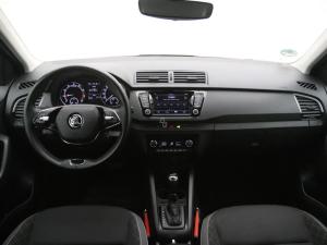 Grey Skoda Fabia 2021 in Vilnius, with an engine capacity of 1.00 L and mileage of 158 thousand km for 10599 €, photo 3 on AUTOMOTO.COM.LV
