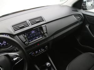 Grey Skoda Fabia 2021 in Vilnius, with an engine capacity of 1.00 L and mileage of 158 thousand km for 10599 €, photo 22 on AUTOMOTO.COM.LV