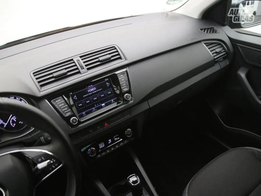 Grey Skoda Fabia 2021 in Vilnius, with an engine capacity of 1.00 L and mileage of 158 thousand km for 10599 €, photo 22 on AUTOMOTO.COM.LV