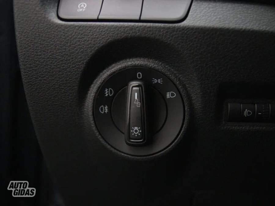 Grey Skoda Fabia 2021 in Vilnius, with an engine capacity of 1.00 L and mileage of 158 thousand km for 10599 €, photo 28 on AUTOMOTO.COM.LV