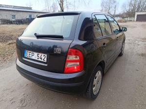 Skoda Fabia 2000 in Joniskis, with an engine capacity of 1.90 L and mileage of 296 thousand km for 900 €, photo 3 on AUTOMOTO.COM.LV