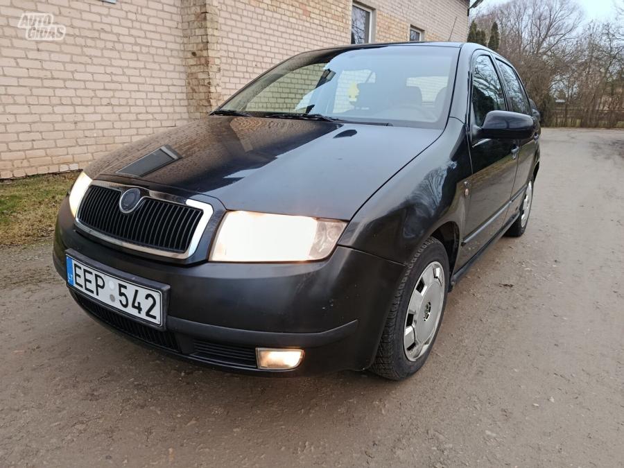 Skoda Fabia 2000 in Joniskis, with an engine capacity of 1.90 L and mileage of 296 thousand km for 900 €, photo 4 on AUTOMOTO.COM.LV