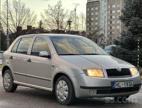 Skoda Fabia 2000 Jelgava, ar dzinēja tilpumu 1.40 L un nobraukumu 193 tūkst. km par 750 €, foto 2 vietnē AUTOMOTO.COM.LV
