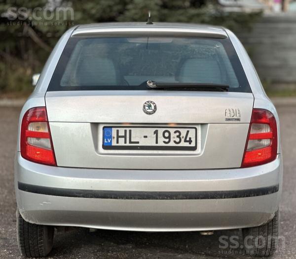 Skoda Fabia 2000 Jelgava, ar dzinēja tilpumu 1.40 L un nobraukumu 193 tūkst. km par 750 €, foto 4 vietnē AUTOMOTO.COM.LV