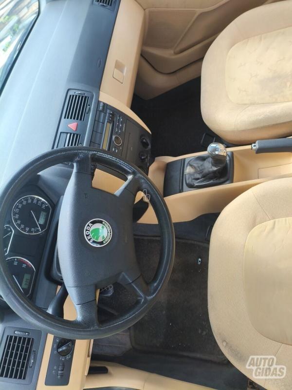 Шкода Фабия 2000 в Вильнюс, объемом двигателя 1.40 л и пробегом 1 тыс. км за 399 €, фото 7 на AUTOMOTO.COM.LV