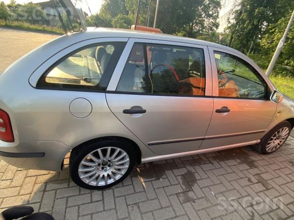 Skoda Fabia 2001 Jelgava, ar dzinēja tilpumu 1.90 L un nobraukumu 281 tūkst. km par 2300 €, foto 2 vietnē AUTOMOTO.COM.LV