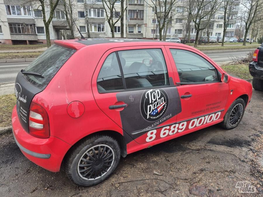 Skoda Fabia 2001 in Vilnius, with an engine capacity of 1.90 L and mileage of 312 thousand km for 370 €, photo 4 on AUTOMOTO.COM.LV
