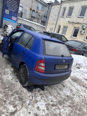 Skoda Fabia 2001 in Kaunas, with an engine capacity of 1.40 L and mileage of 260 thousand km for 300 €, photo  on AUTOMOTO.COM.LV